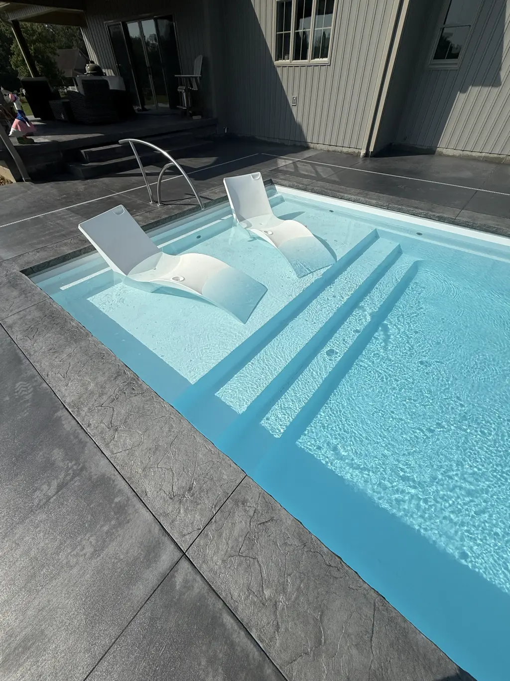 The Courtyard Roman - Leisure Pools Wabash Valley